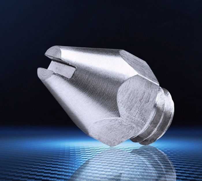 Complete guide to choosing and fitting studs *Video* - Your Horse