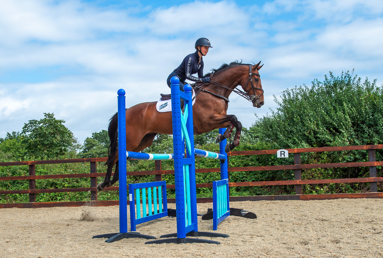 Perfect prep for showjumping competitions with Caroline Moore - part ...