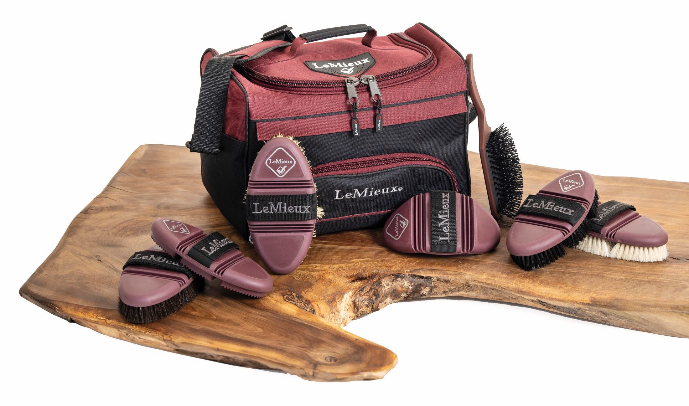 Grooming kits to suit a range of budgets - Your Horse